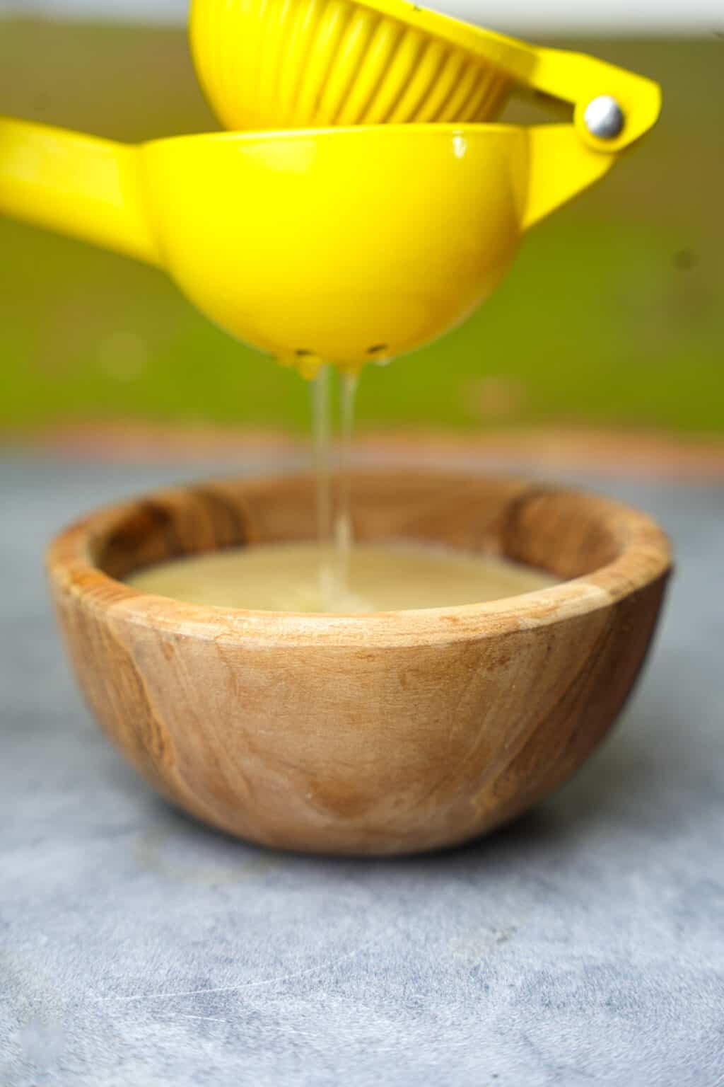 Tarator Sauce (The Easiest Arabic Tahini Sauce)