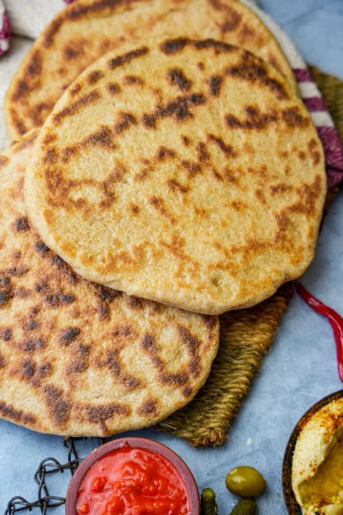 Perfect Fluffy Kuboos (Arabic Pita Bread)