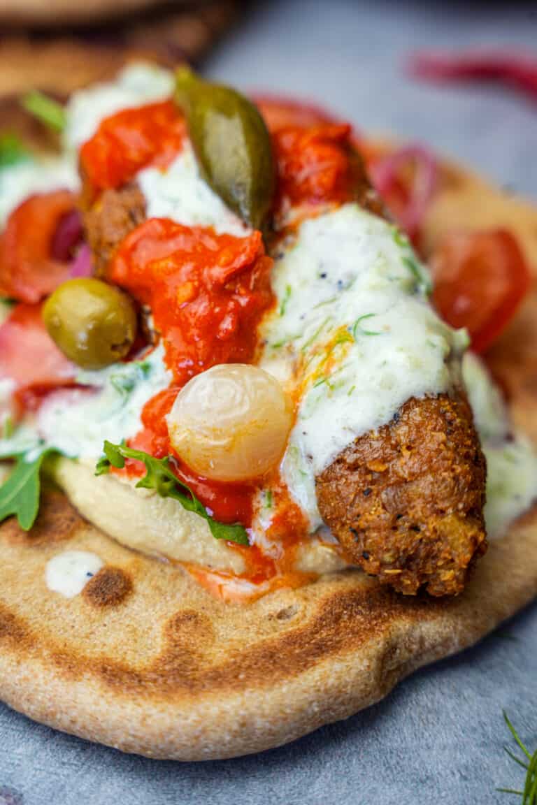 Perfect Fluffy Kuboos (Arabic Pita Bread)