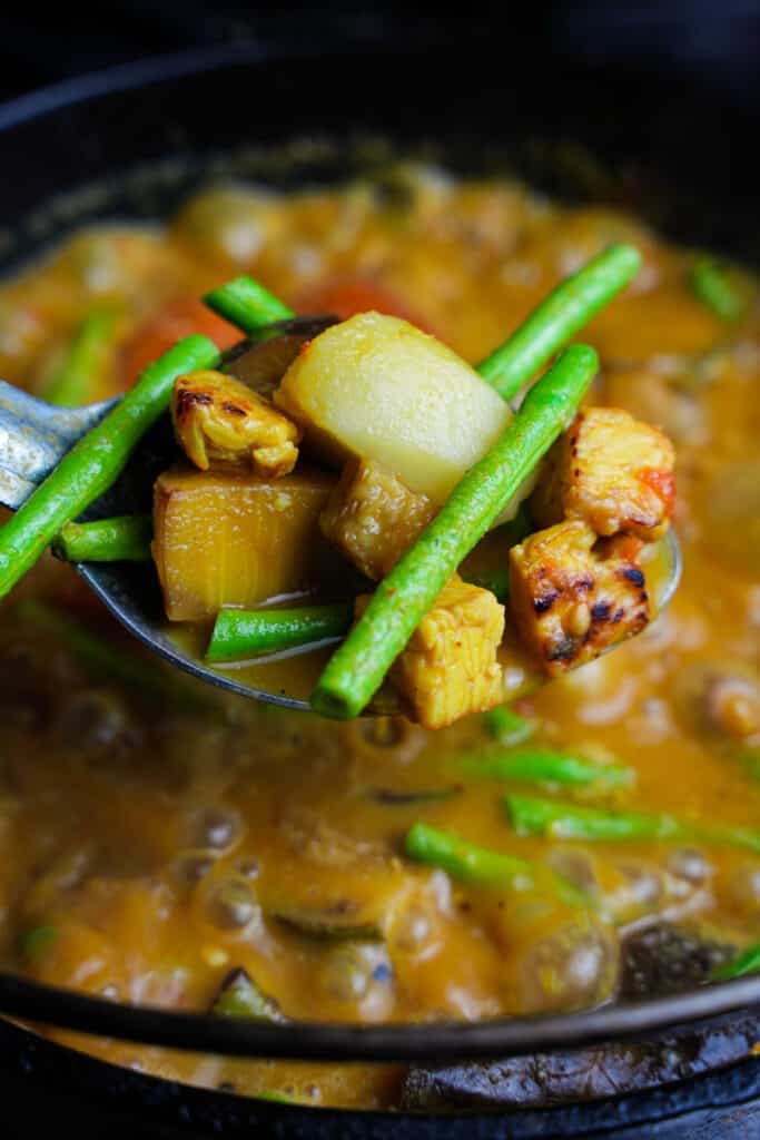 Lontong Sayur Lodeh (Indonesian Coconut Milk & Vegetable Stew)