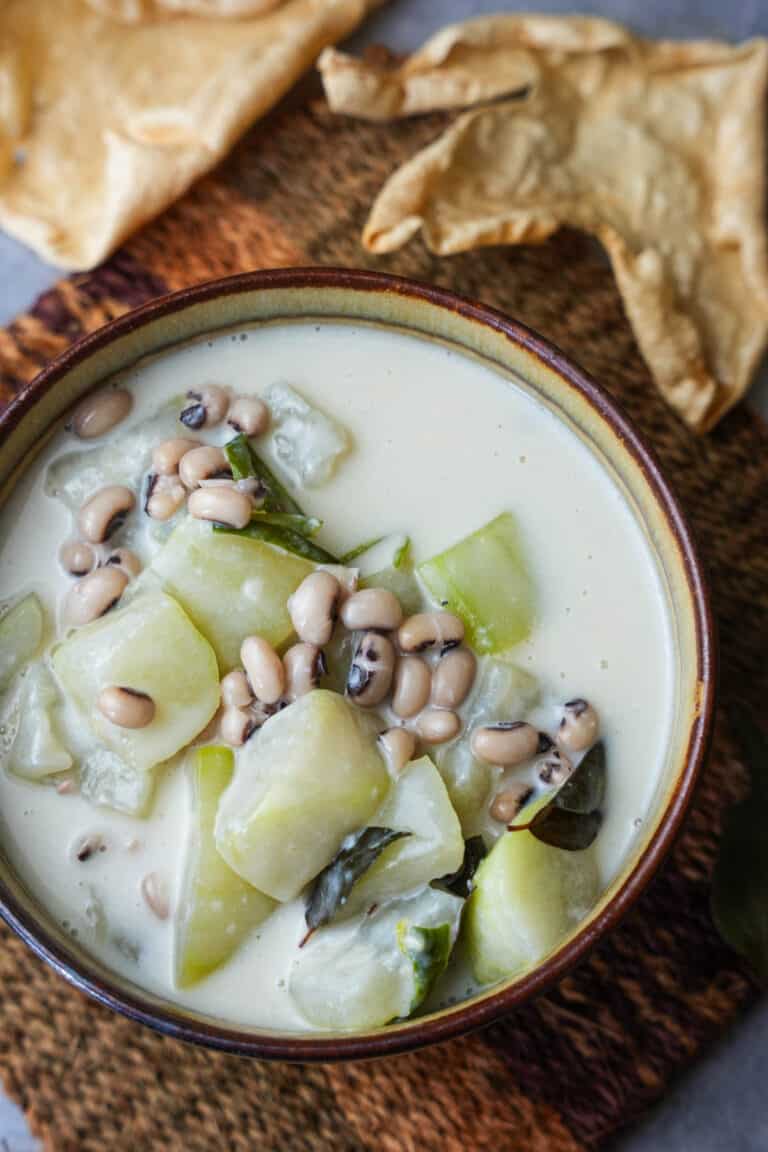 Kerala-Style Olan Curry: Authentic Sattvic Olan Recipe for Sadhya