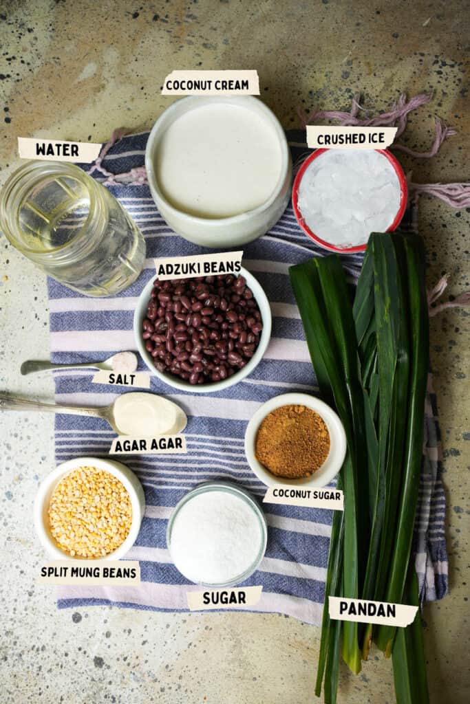 Chè Ba Màu (Vietnamese Halo Halo)