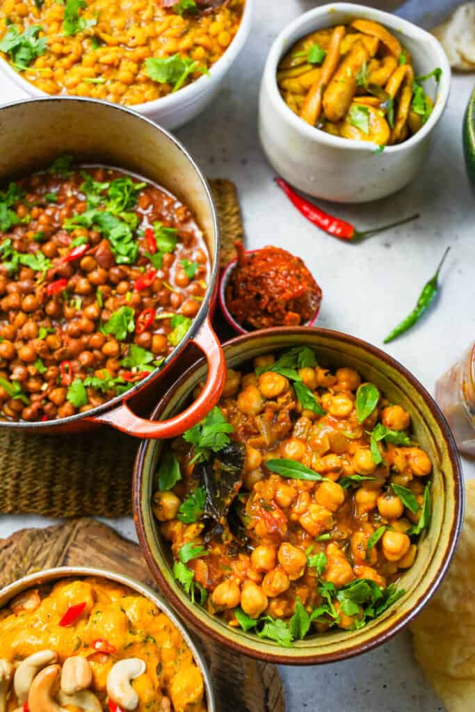 Lightning Fast Chana masala (Chickpea Curry, Punjabi Chole)