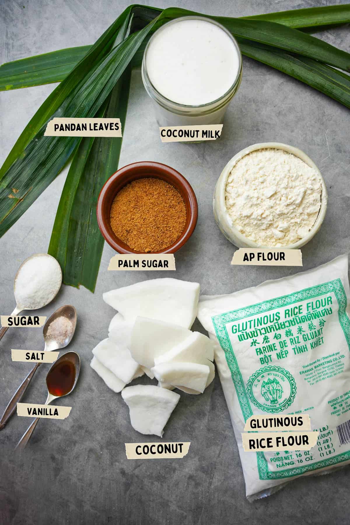 Kuih Dadar | Kuih Ketayap (Malaysian pandan coconut crepes)