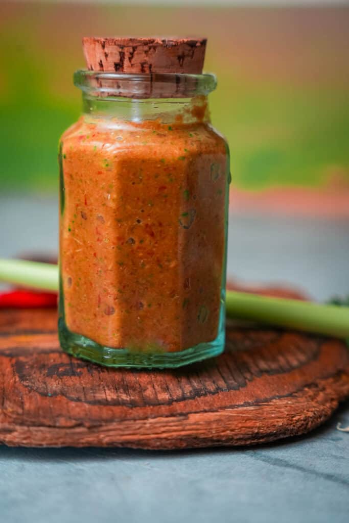 Tom Yum Paste (Vegan Thai Curry Paste Recipe)
