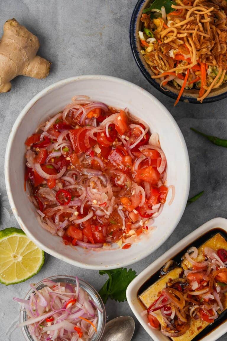 Sambal Dabu Dabu (Indonesian spicy raw sambal from Manado)