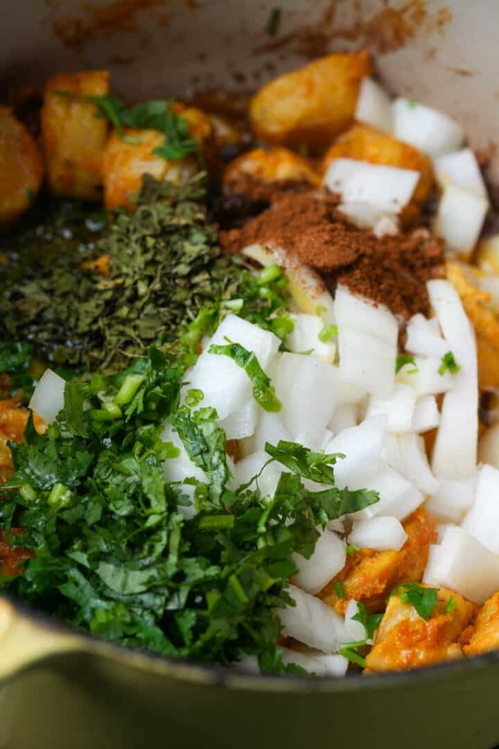 Best Soya Chaap: Punjabi Soya Chaap Recipe (Vegan Soy Curry) - Cinnamon ...