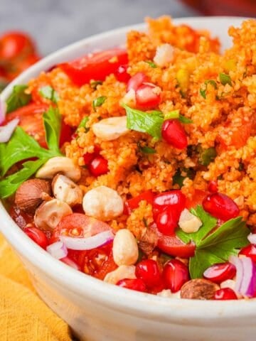 Zhoug (Yemeni Spicy Herb Sauce - AKA Skhug & Zhug) - Cinnamon Snail