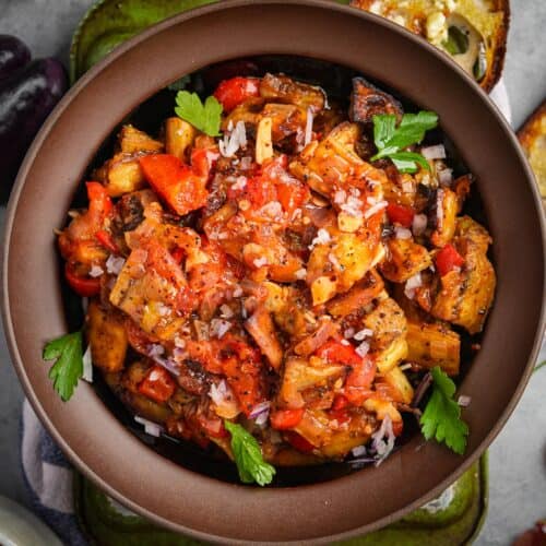 Soslu Patlican Yemegi (Turkish Eggplant Recipe)