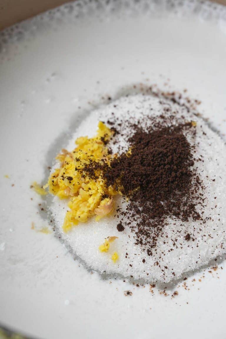 Suman Malagkit (Filipino Goey Caramel Budbud Rice) - Cinnamon Snail