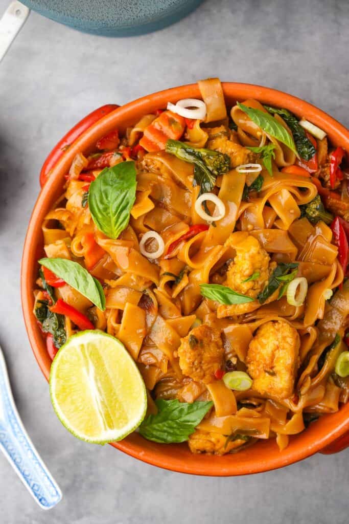 Pad Kee Mao Recipe (Vegan Drunken Noodles)