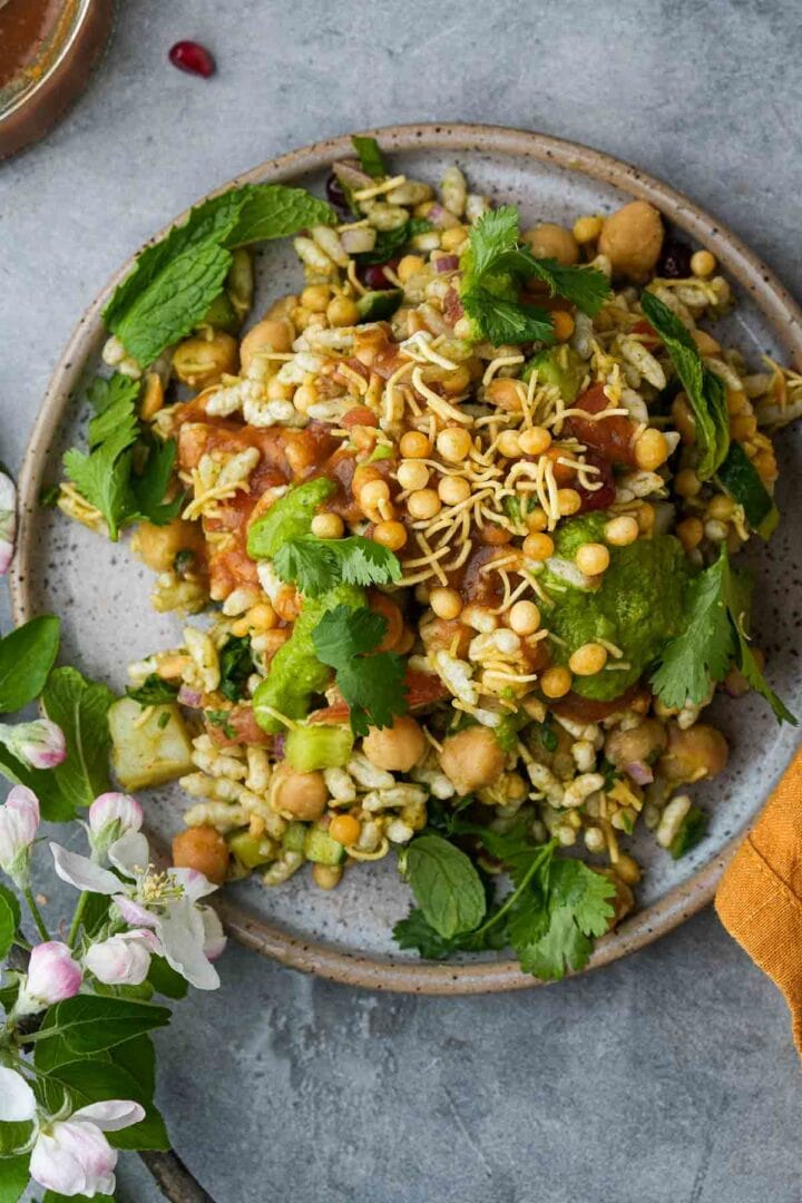 Bhel Puri Recipe (Indian Puffed Rice Chaat) - Cinnamon Snail