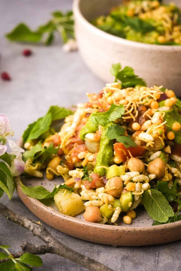 Bhel Puri Recipe (Indian Puffed Rice Chaat) - Cinnamon Snail