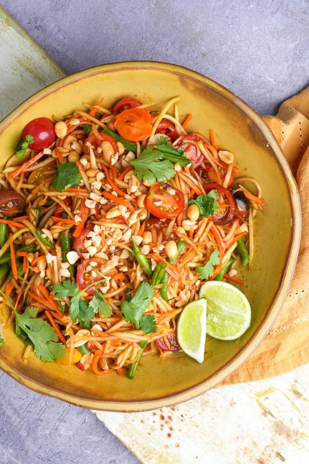 Thum Mak Hoong (Easy Lao Papaya Salad Recipe) - Cinnamon Snail