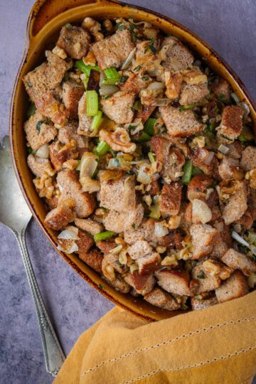 Easy Vegan Stuffing Recipe for Thanksgiving - Cinnamon Snail