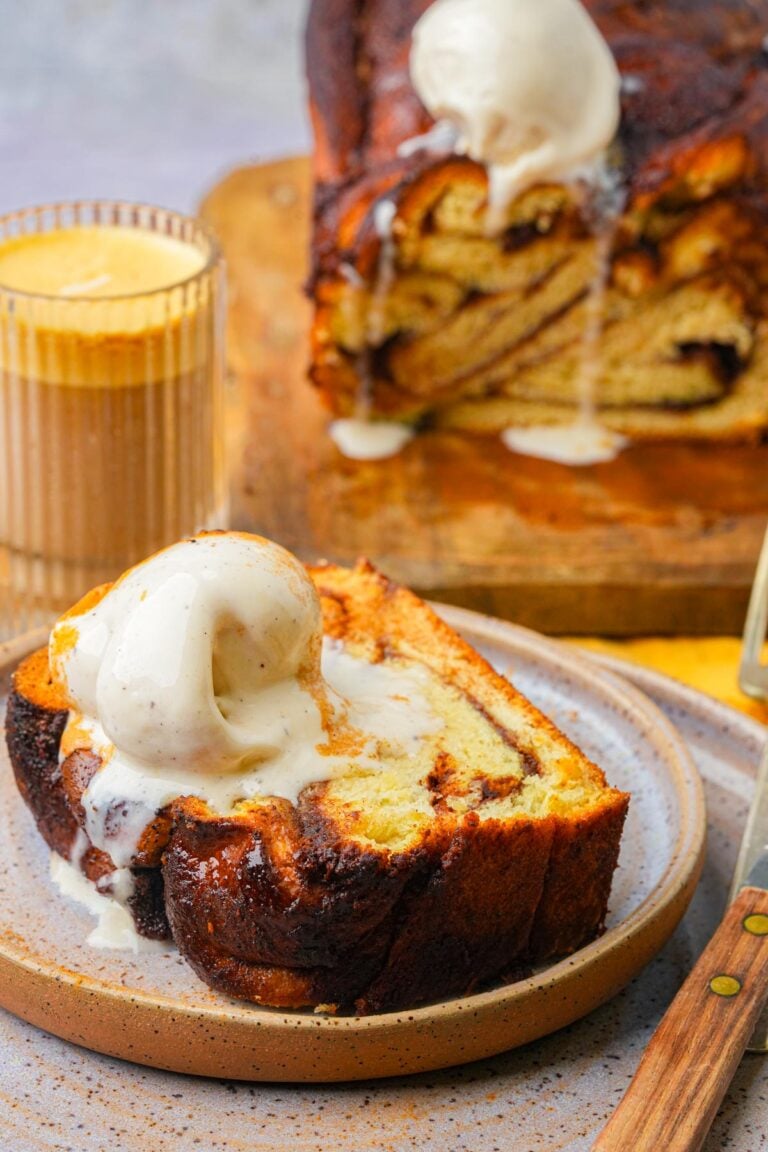 Tender Vegan Cinnamon Babka Recipe