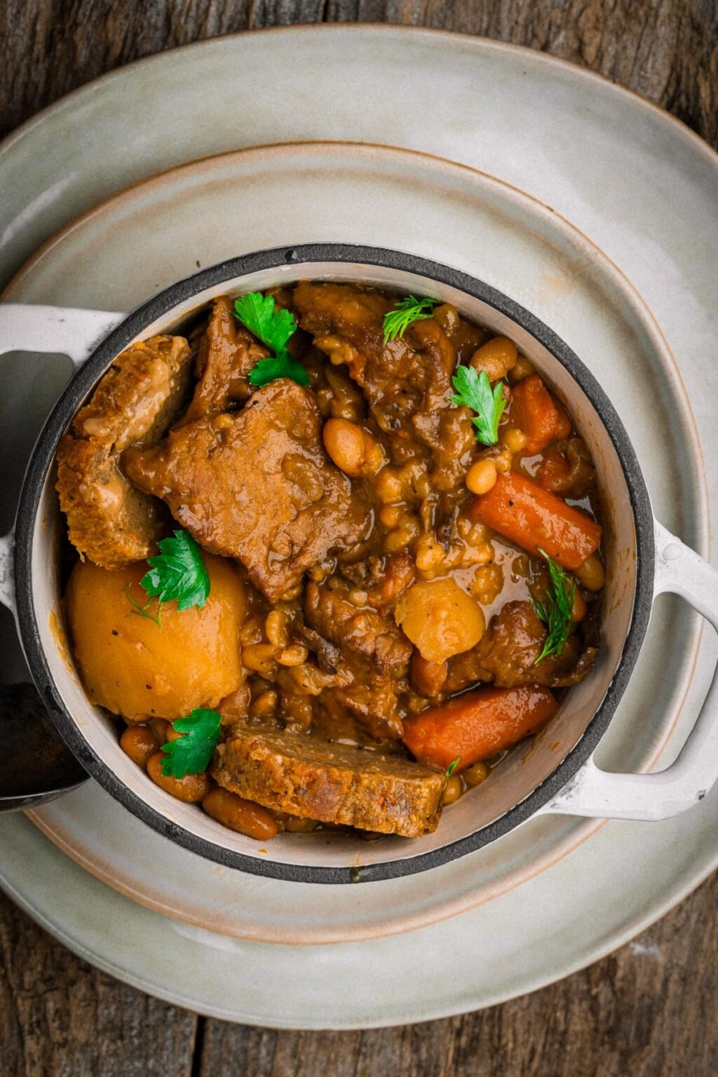 Easy Vegetarian Cholent Recipe