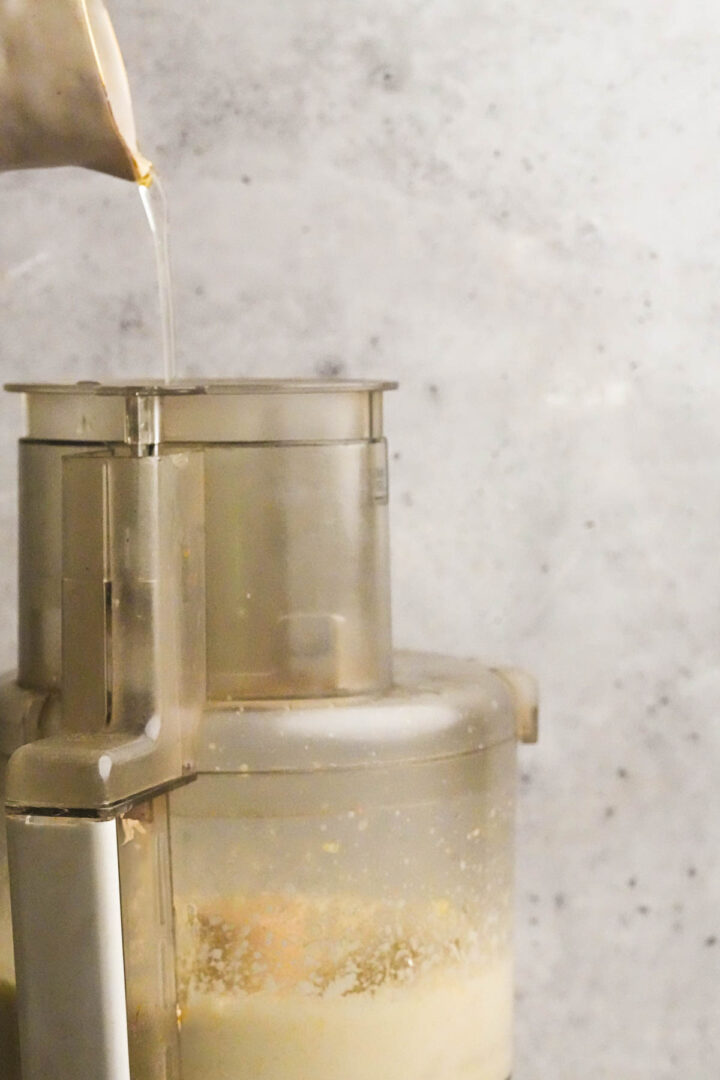 Toum Recipe (Lebanese Garlic Sauce)