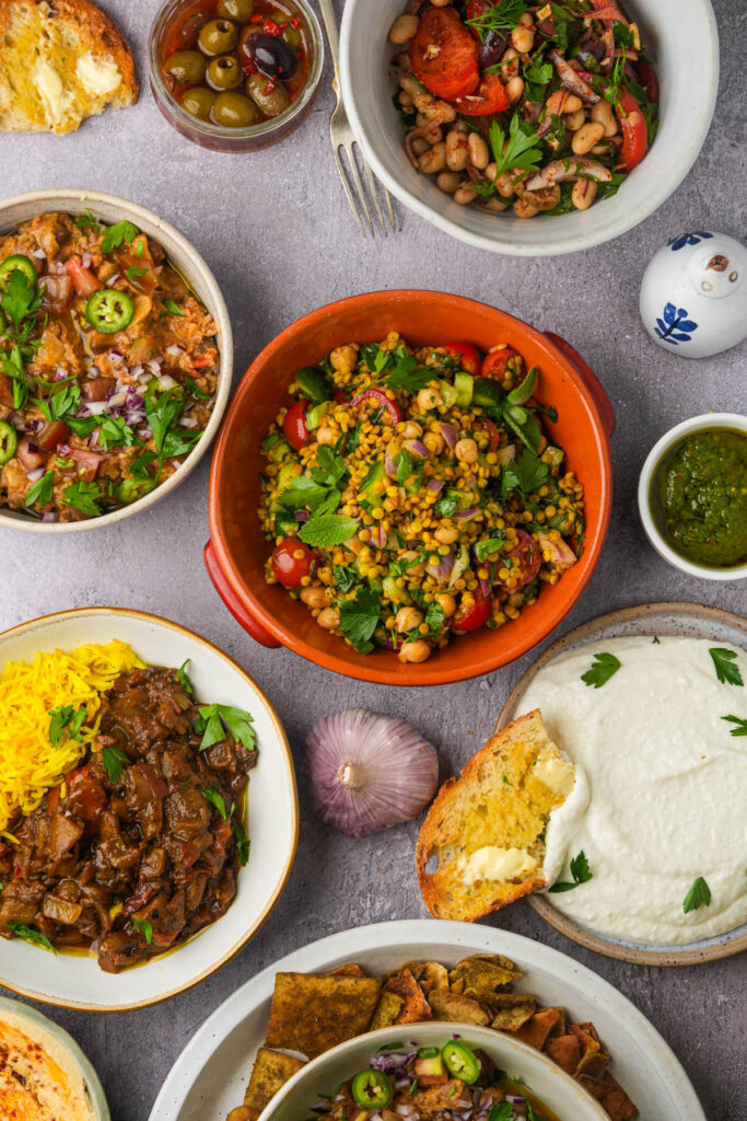 Toum Recipe (Lebanese Garlic Sauce)