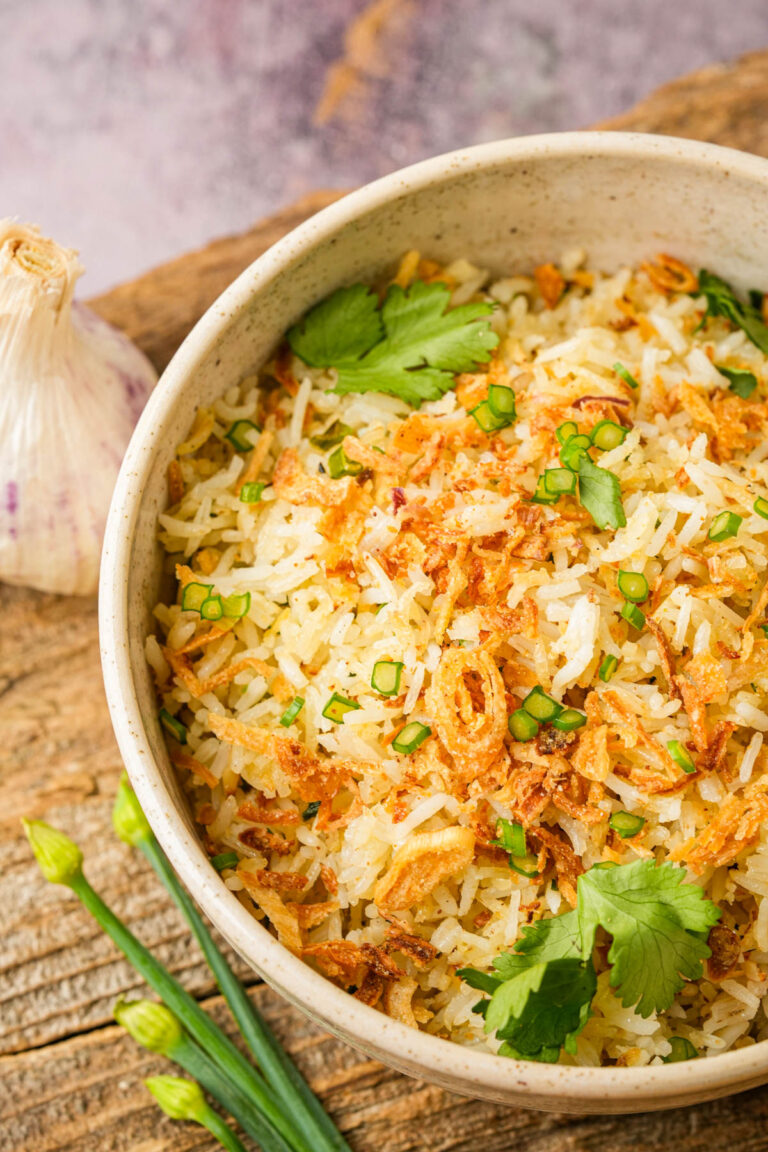 Sinangag Recipe (Filipino Garlic Fried Rice)