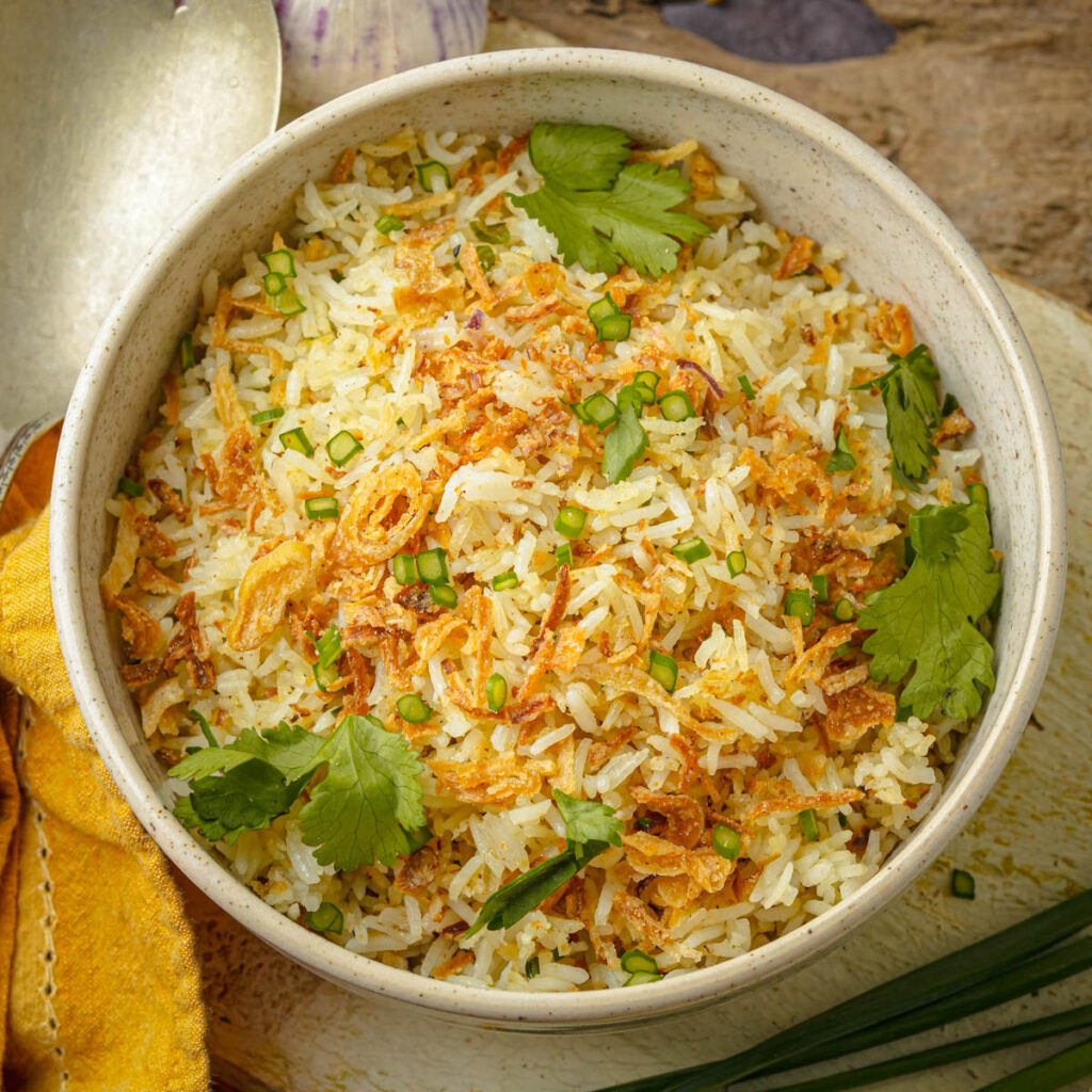 Sinangag Recipe (Filipino Garlic Fried Rice)