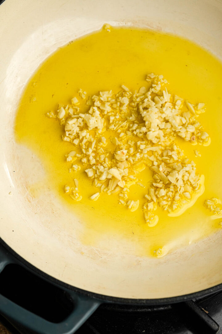 Sinangag Recipe (Filipino Garlic Fried Rice)