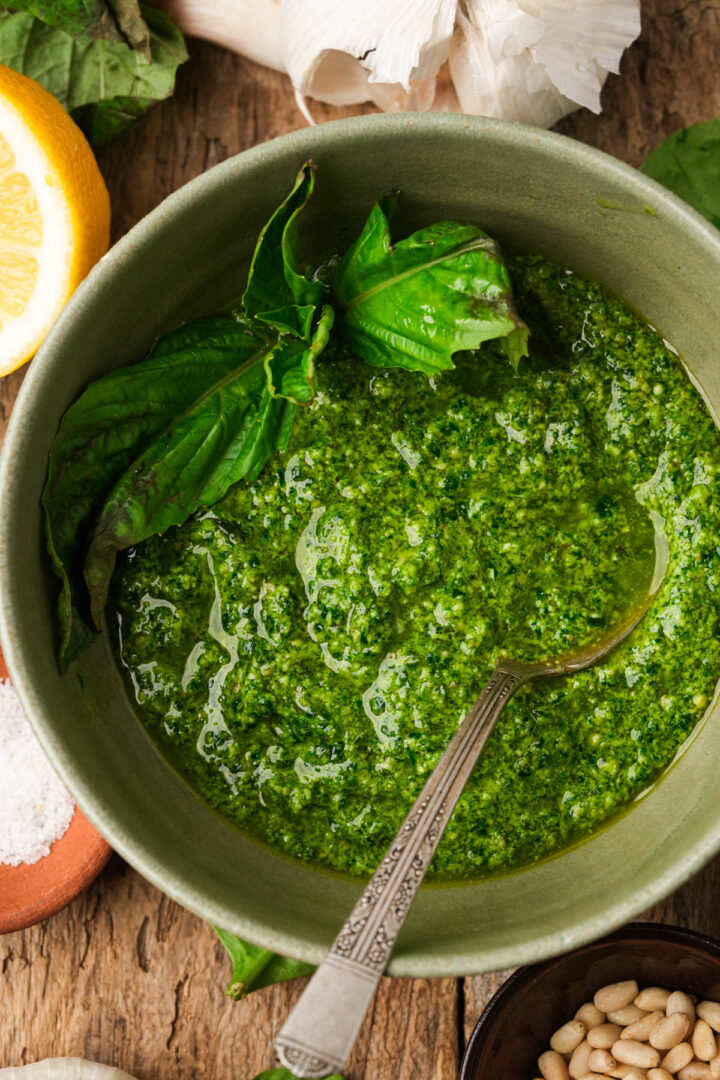 5-Minute Spinach Pesto Recipe